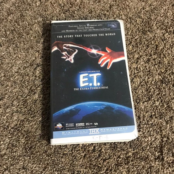 Universal Studio | Media | Et The Extra Terrestrial Vhs Thx | Poshmark